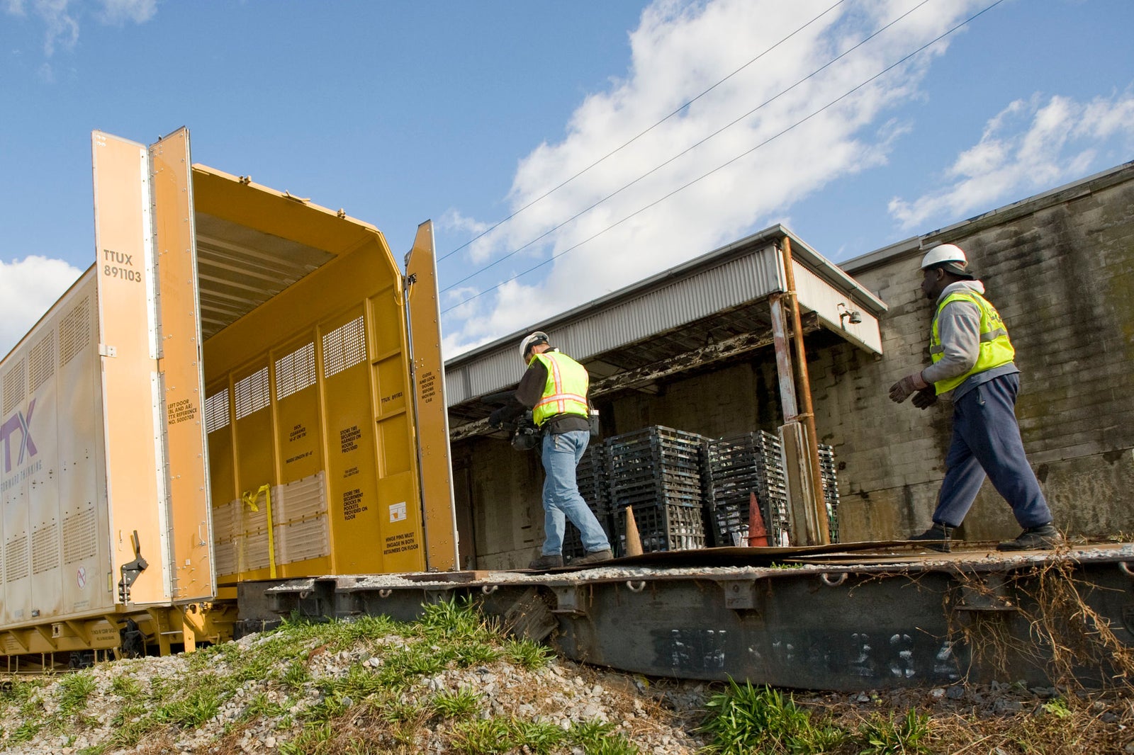 Intermodal & Automotive Equipment and Railcars | Norfolk Southern