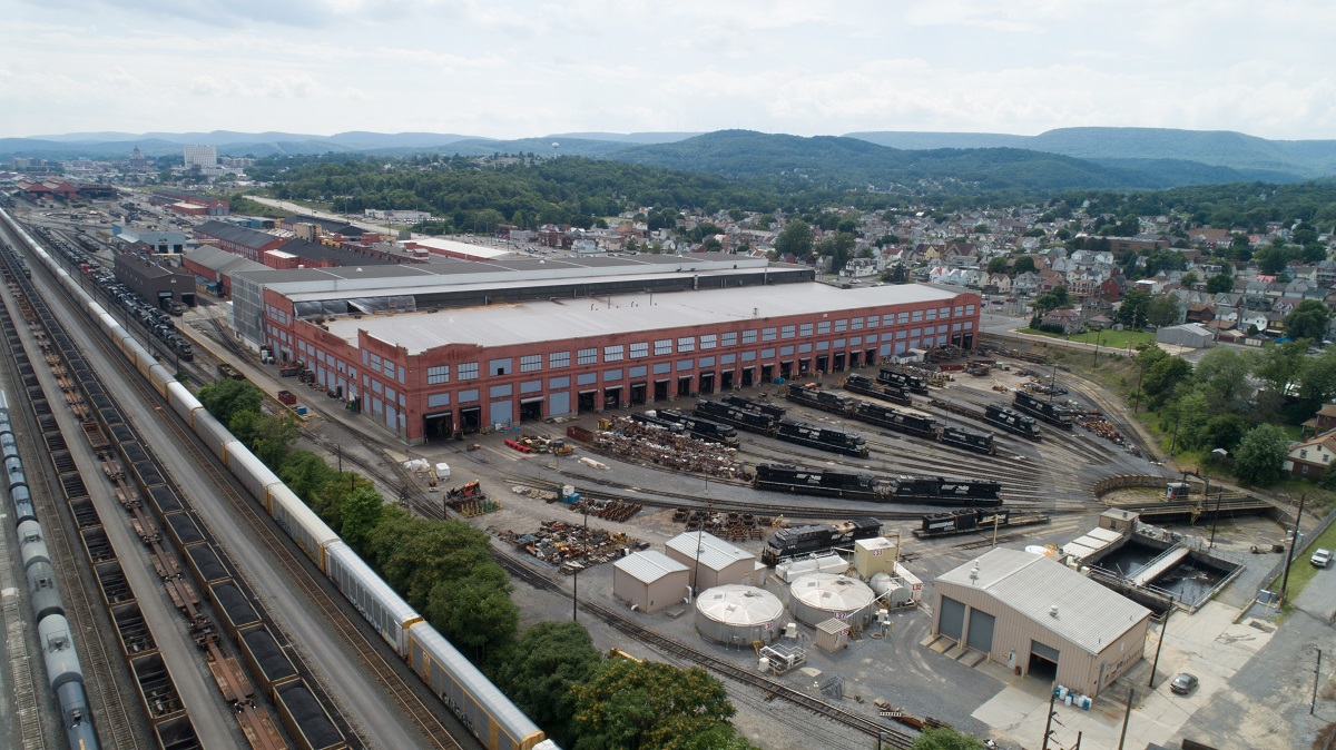 Crew Call: Juniata Locomotive Shop | Norfolk Southern